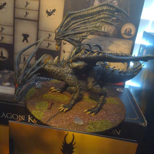 Bloodborne the Board Game Miniatures - Pro Painted Bloodborne ...