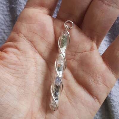 Synergy 12 Stones Crystal Power Pendant Moldavite Natrolite Satyaloka ...