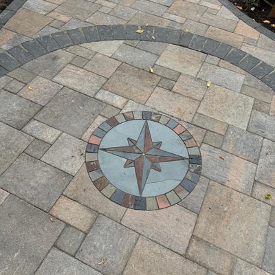 Voyager's Compass Rose Tile Mosaic Medallion RBBL Natural Black and ...