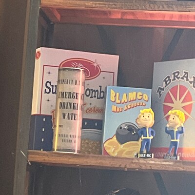 Un-official Handmade Fallout 4 Cardboard Box Props - Etsy