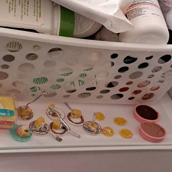 Mini Brands Sneakers Series 1 **choose Your Mini** - Etsy