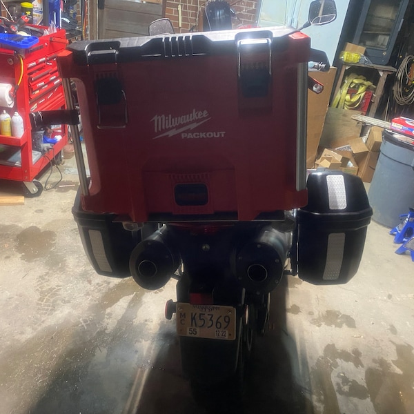 Milwaukee Packout Locking Wall Mount by Unbeaten Path Designs ...