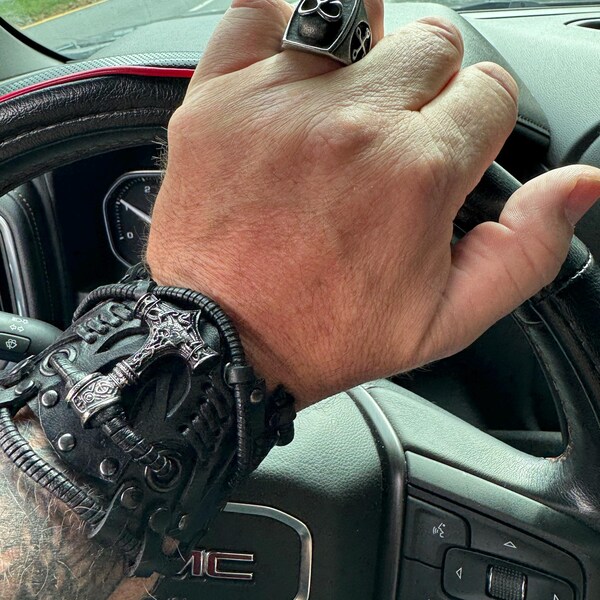 Thor Hammer Mjolnir Black Leather Armband, Cosplay Leather Arm Cuff ...