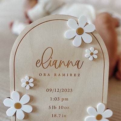 Wooden Daisy Flower Arched Baby Announcement Milestone With Birth Stats ...