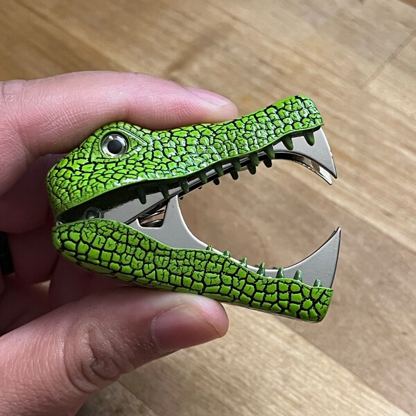Detailed Crocodile Staple Remover - Etsy
