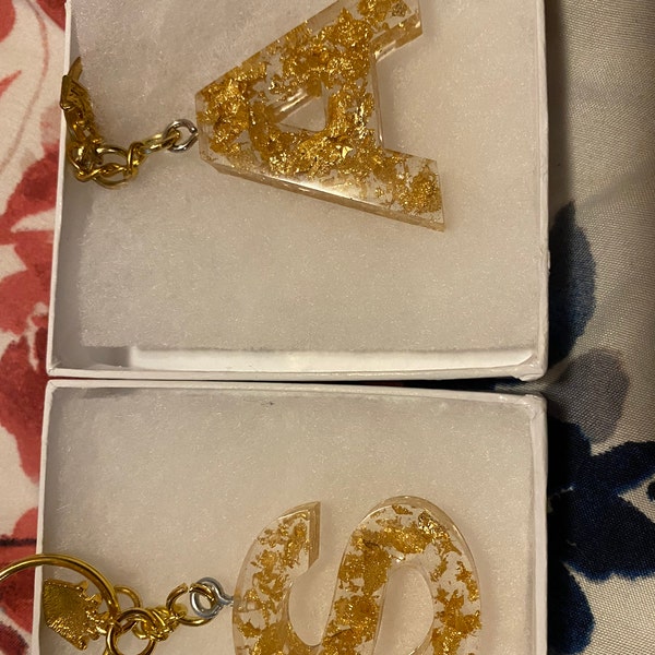 Resin Initial Key Chains With Inspirational Quotes or Crown "e" - Etsy