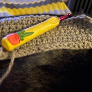 Red and Gold Big Buttons 1 1/2 Inch Red Button 1 Inch Red | Etsy