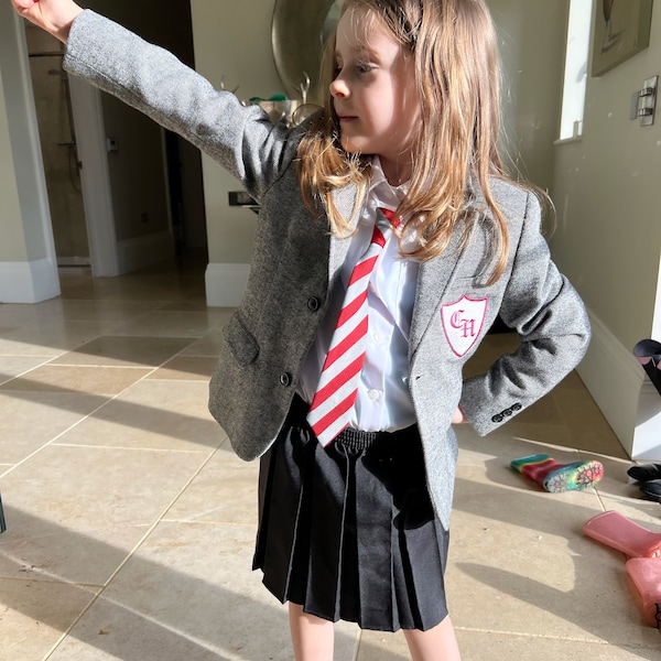 Unofficial Matilda Crunchem Hall School Uniform Patch / Badge. - Etsy UK