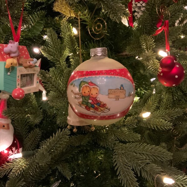 SET/3 Santa Tins, Square Graduating Tins, Santa in Toy Workshop, Santa ...