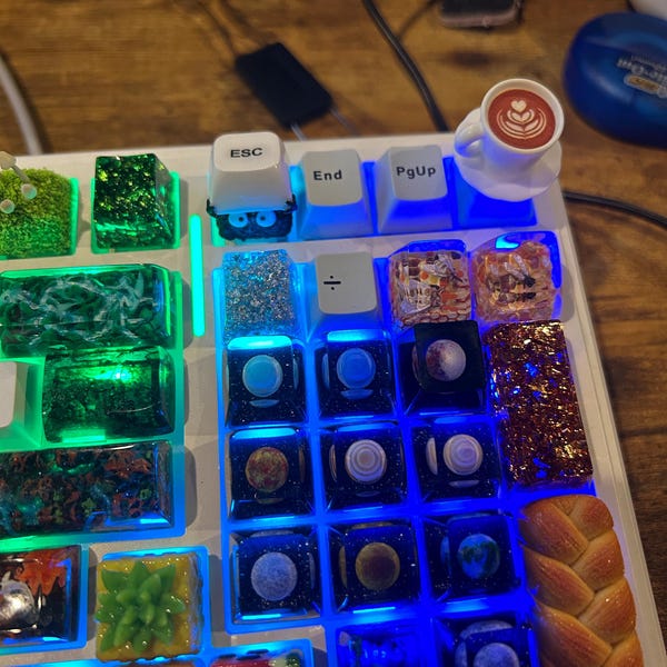 Mountains and Sea Resin Keycaps, Wales Translucent Keycaps,keycaps of ...