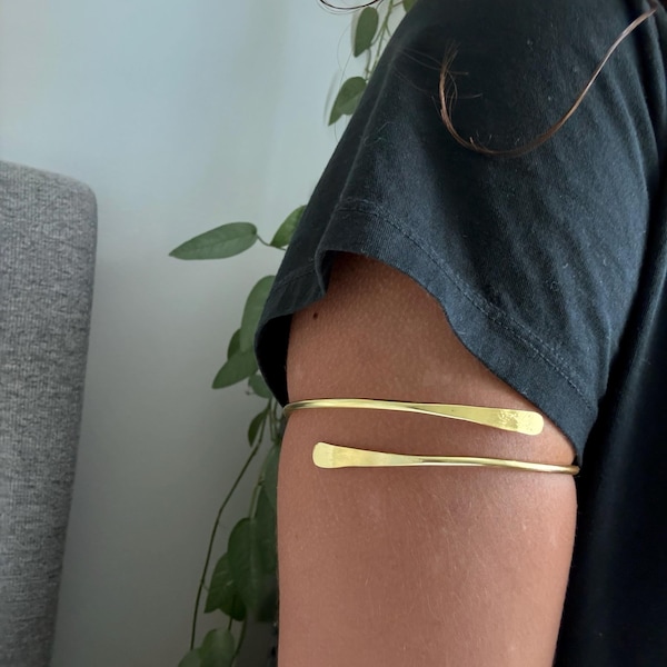 Minimalist Gold Upper Arm Cuff: Simple Arm Band Bracelet - Etsy