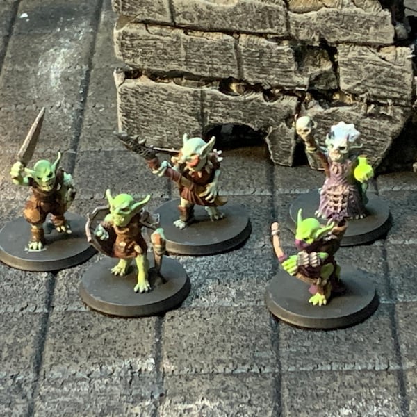 D&D Pathfinder Goblin Raiding Party 28mm Fantasy Miniature Set - 5 8k ...