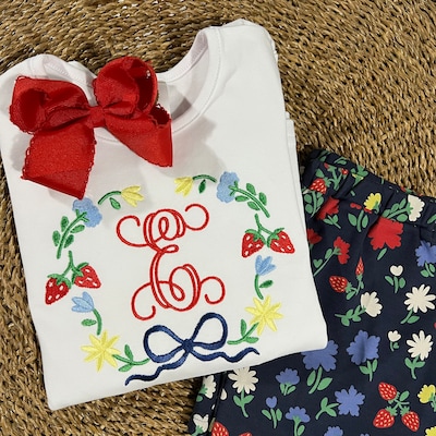 Berry Floral Frame Machine Embroidery Design - Etsy