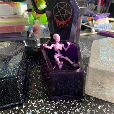 Gothic Button Badge, Black Skull Badge, Creep Badge Pin, Alternative ...