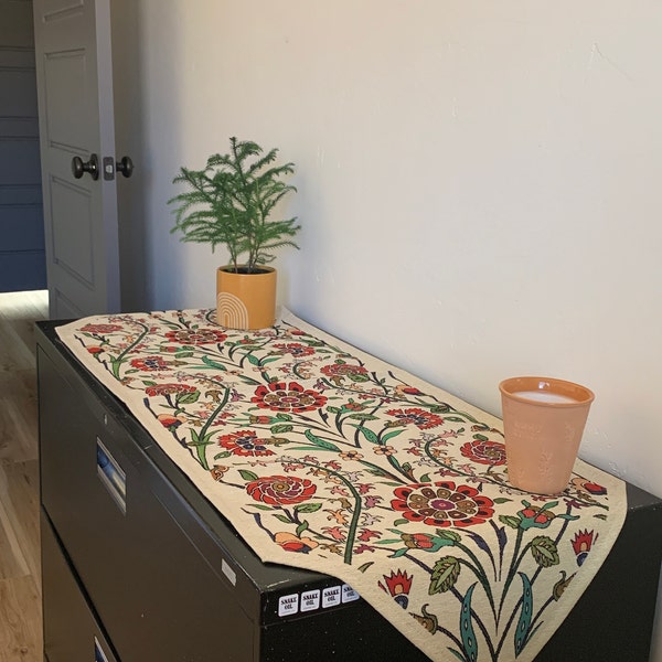 Tile Pattern Tapestry Table Runner|tulip Tile Pattern Fabric Runner ...