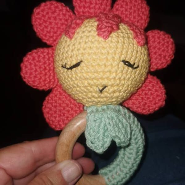 Daisy Flower Baby Rattle Crochet Pattern - Flower Amigurumi Crochet ...