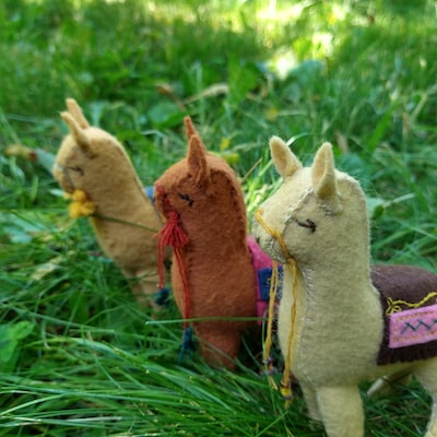 Pre-washed Wool Felt Penny Rug Kit Summer Breeze Penny Lane Primitives ...