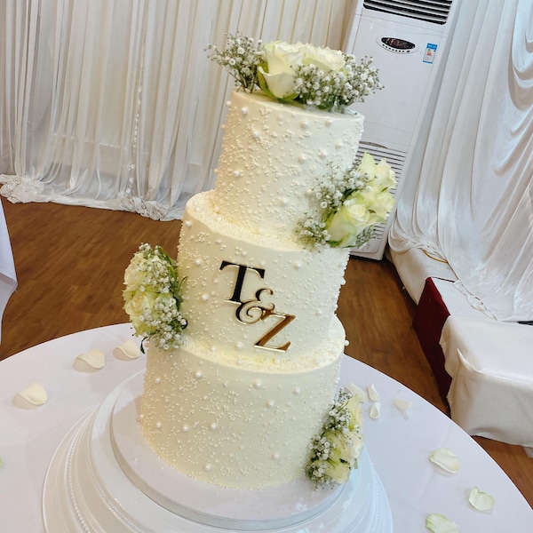 Hijabi Line Art Cake Charm Range of Size & Colour Options - Etsy