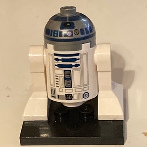 Lego Minifigure Body Parts Set: 20x Piece Lot Head, Torso, Legs ...