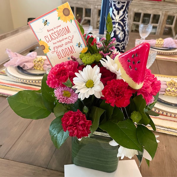 Bloom in Your Classroom Teacher Gift Tag Printable, Teacher ...