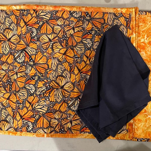 Summertime Scrappy Quilted Double-sided Table Runner - Etsy