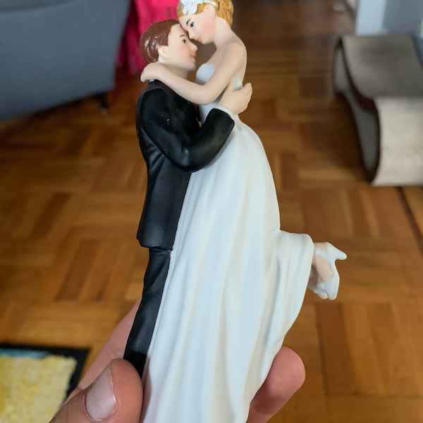 Wedding Cake Topper - Personalized Wedding Couple - True Romance Bride ...