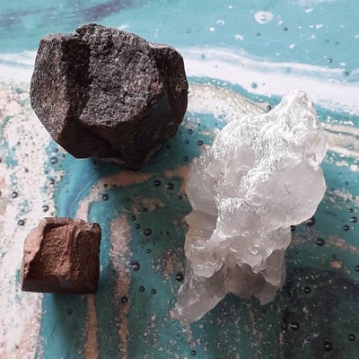 Analcime With Calcite Boyleston Quarry Barrhead - Etsy