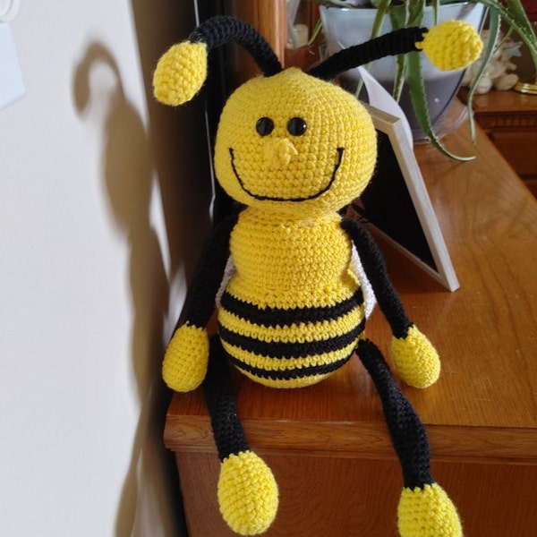 Easy Pattern Crochet Bee With Long Legs Bumblebee Amigurumi Pattern PDF ...