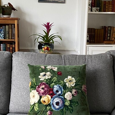 KAFFE FASSETT EHRMAN Victorian Cats - Etsy