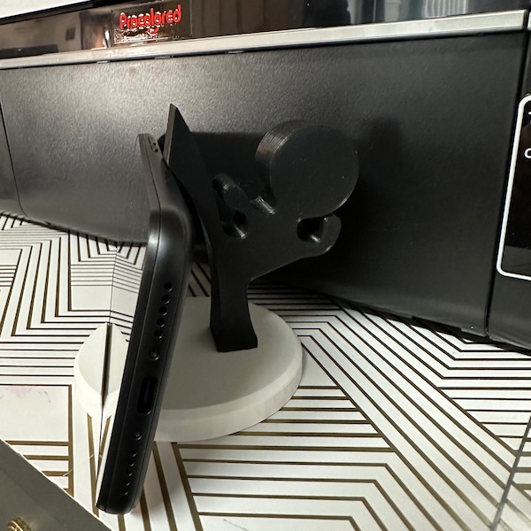 Karate Cellphone Stand, Cellphone Holder, Karate Kid Martial Arts Gift ...