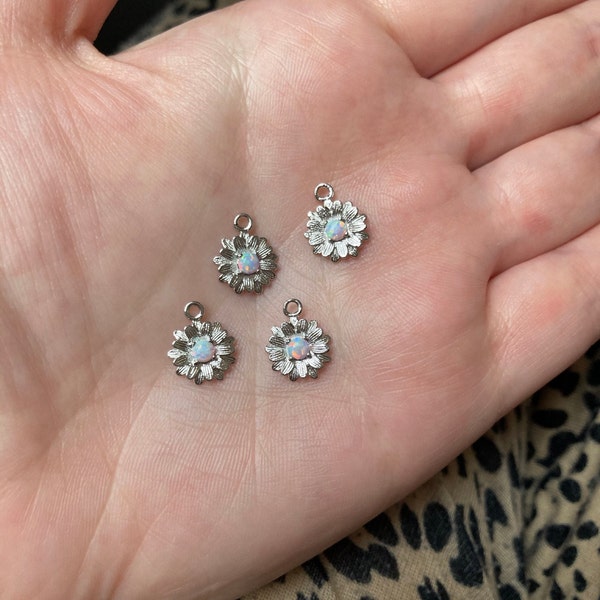 4pcs/gp0010/ Flower Smiley Charm, Smiley Face Charm, Acrylic Charm ...