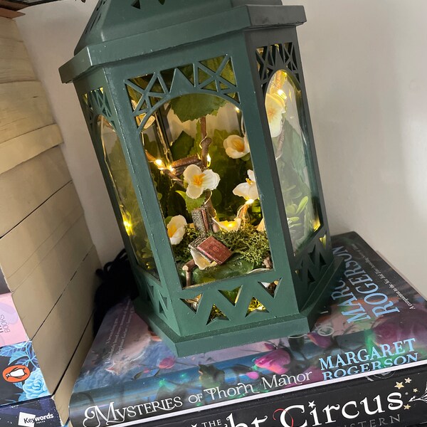 Yellow Daisy Cat Corner Lantern - Etsy