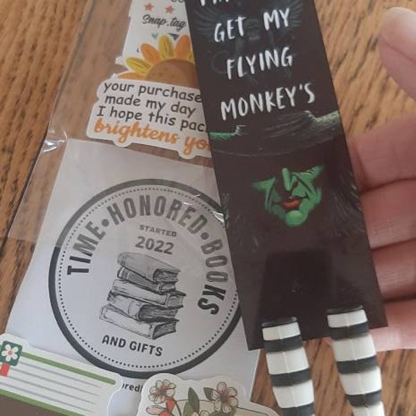 Wicked Witch Bookmark: 3D Ruby Slippers - Wizard of Oz Gift - Etsy