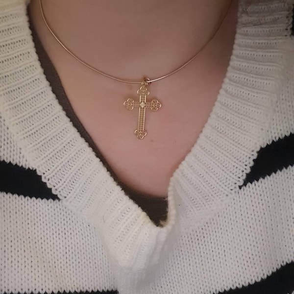 Solid Gold Cross Pendant: 10k/14k Diamond Cut Religious Jewelry - Etsy