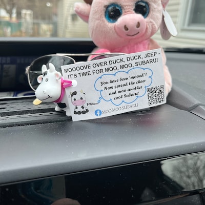 Moo Moo Subaru 6 Rubber Cow With Bell Comes With Cards and Rubber Bands ...