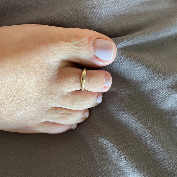 Gold Toe Ring, Chunky 14k Gold Filled Toe Ring, Thick Gold Toe Ring ...