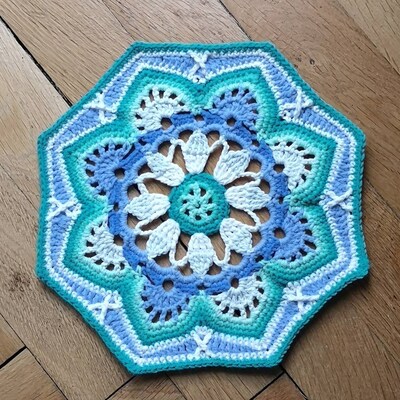 Magic Circles Scarf Pattern by Jane Crowfoot - Etsy
