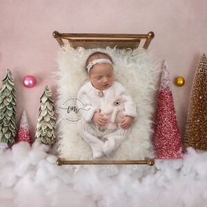 Newborn Photography Basket Bucket Poser - Etsy