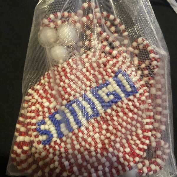 Amulet De Orisha / Hand Beaded Amulet Cowrie Shell / Macuto / Makuto ...