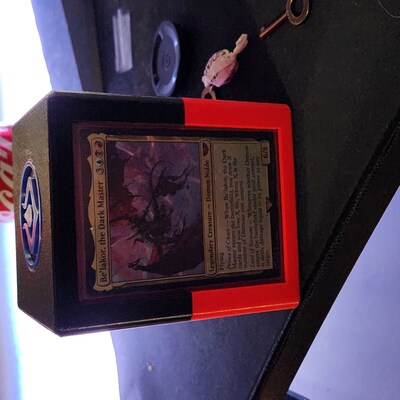 MTG Commander Sized Deck Box W Toploader Slot and Dice Compartment Tray ...