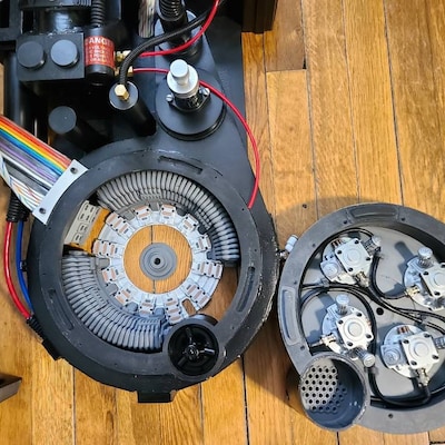 Proton Pack Inside Replica for the Workbench Cyclotron From ...