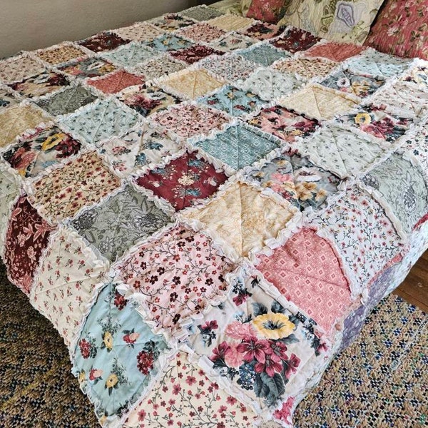 Garden Magic Queen Rag Quilt - Blues, Pinks, Greens, White, Cream - Etsy