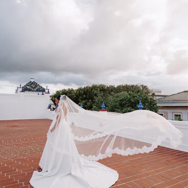 Cascade Cut Wedding Veil - Etsy