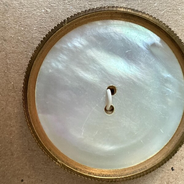 W Dowler & Sons Livery Button, Early 1900's. - Etsy