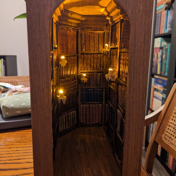 Library Diorama, Room Book Nook Kit, Book Nook Inserts, Book Shelf ...