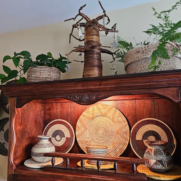 Handwoven Grass Crafts Set Trio of Shallow Trays, Bowls, or Baskets ...