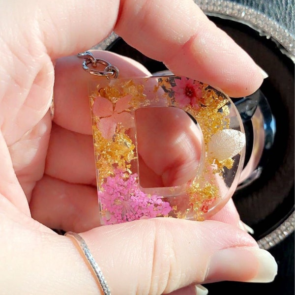 Personalised Flower Resin Keyring | Christmas Gift | Gifts for Her ...