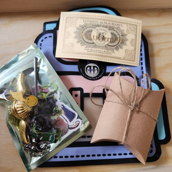 Wizarding Potter Themed Crystal Confetti Scoop / Wizarding World ...