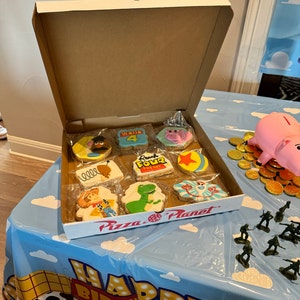 Krusty Krab Pizza Box, Full Size Costume Prop From Spongebob Pizza ...