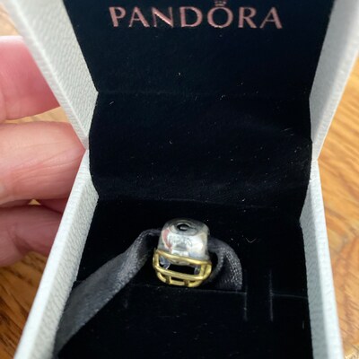 Pandora Mickey Mouse 2024 Graduation Charm Graduate Class of 2024 Bead ...